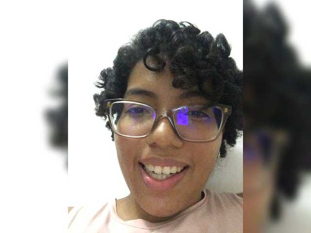 SheenaBrooke webcam model photos